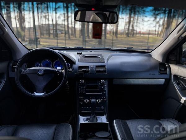 Melns Volvo XC90 2008 Rīga, ar dzinēja tilpumu 2.40 L un nobraukumu 220 tūkst. km par 7990 €, foto 7 vietnē AUTOMOTO.COM.LV