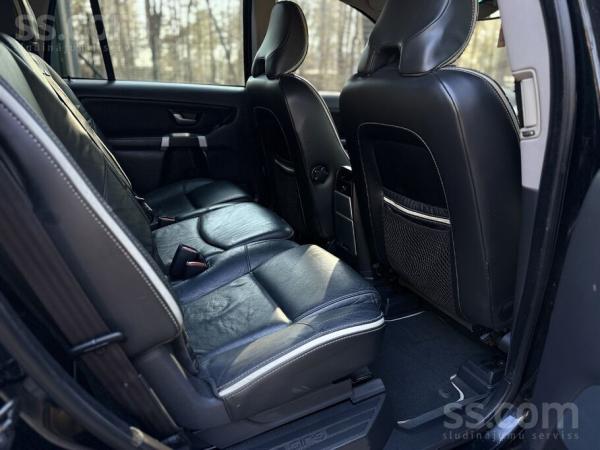 Melns Volvo XC90 2008 Rīga, ar dzinēja tilpumu 2.40 L un nobraukumu 220 tūkst. km par 7990 €, foto 10 vietnē AUTOMOTO.COM.LV