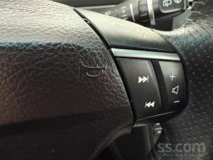 Black Volvo XC90 2008 in Riga, with an engine capacity of 2.40 L and mileage of 220 thousand km for 7990 €, photo 15 on AUTOMOTO.COM.LV