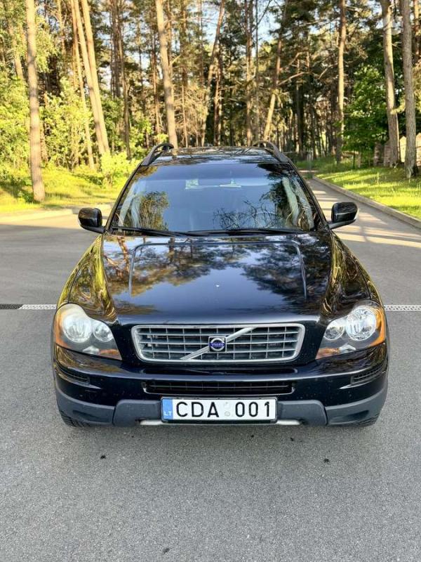 Melns Volvo XC90 2008 Kauņa, ar dzinēja tilpumu 2.40 L un nobraukumu 250 tūkst. km par 3999 €, foto 8 vietnē AUTOMOTO.COM.LV