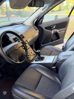 Melns Volvo XC90 2008 Kauņa, ar dzinēja tilpumu 2.40 L un nobraukumu 250 tūkst. km par 3999 €, foto 14 vietnē AUTOMOTO.COM.LV