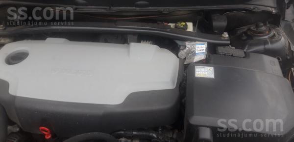Melns Volvo XC90 2008 Rīga, ar dzinēja tilpumu 2.40 L un nobraukumu 277 tūkst. km par 5550 €, foto 6 vietnē AUTOMOTO.COM.LV