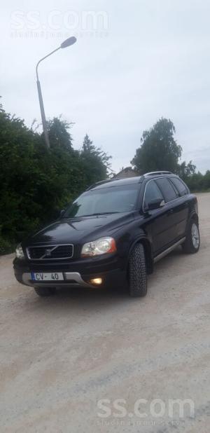 Black Volvo XC90 2008 in Riga, with an engine capacity of 2.40 L and mileage of 277 thousand km for 5550 €, photo 20 on AUTOMOTO.COM.LV