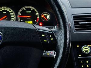 Melns Volvo XC90 2008 Jelgava, ar dzinēja tilpumu 2.40 L un nobraukumu 318 tūkst. km par 6150 €, foto 24 vietnē AUTOMOTO.COM.LV