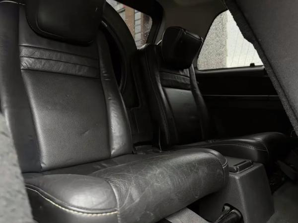 Black Volvo XC90 2008 in Riga, with an engine capacity of 2.40 L and mileage of 390 thousand km for 5490 €, photo 10 on AUTOMOTO.COM.LV