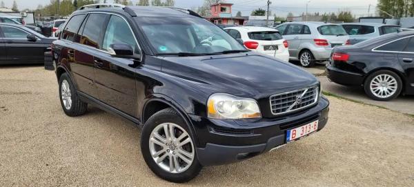 Melns Volvo XC90 2008 Rīga, ar dzinēja tilpumu 2.40 L un nobraukumu 239 tūkst. km par 7990 €, foto 3 vietnē AUTOMOTO.COM.LV