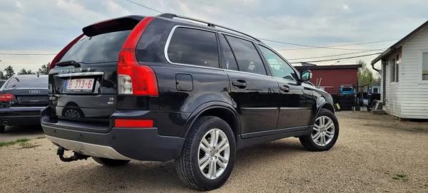 Melns Volvo XC90 2008 Rīga, ar dzinēja tilpumu 2.40 L un nobraukumu 239 tūkst. km par 7990 €, foto 4 vietnē AUTOMOTO.COM.LV