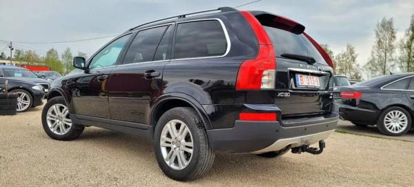 Melns Volvo XC90 2008 Rīga, ar dzinēja tilpumu 2.40 L un nobraukumu 239 tūkst. km par 7990 €, foto 6 vietnē AUTOMOTO.COM.LV