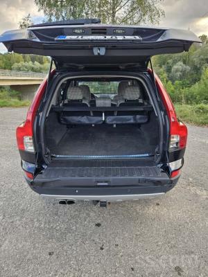 Melns Volvo XC90 2008 Rīga, ar dzinēja tilpumu 2.40 L un nobraukumu 405 tūkst. km par 4500 €, foto 8 vietnē AUTOMOTO.COM.LV