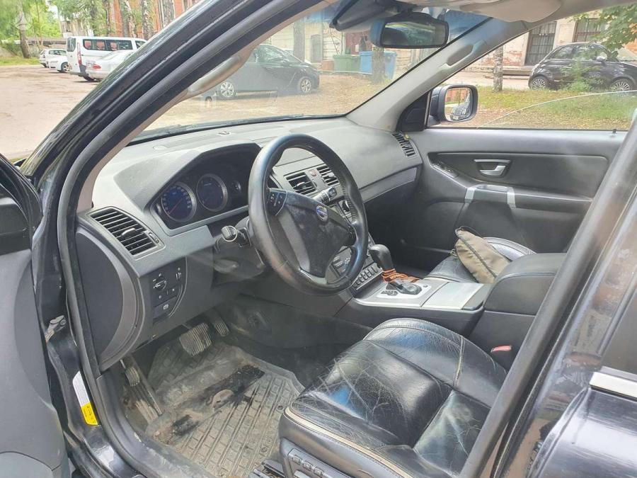 Melns Volvo XC90 2008 Kauņa, ar dzinēja tilpumu 2.40 L un nobraukumu 600 tūkst. km par 2750 €, foto 7 vietnē AUTOMOTO.COM.LV