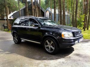 Black Volvo XC90 2008 in Vilnius, with an engine capacity of 2.40 L and mileage of 269 thousand km for 7900 €, photo 8 on AUTOMOTO.COM.LV