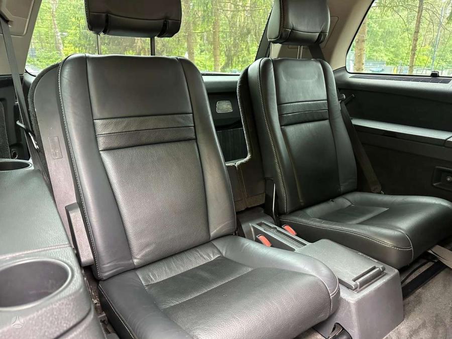 Black Volvo XC90 2008 in Vilnius, with an engine capacity of 2.40 L and mileage of 232 thousand km for 6750 €, photo 26 on AUTOMOTO.COM.LV