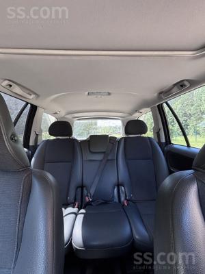 Black Volvo XC90 2008 in Cesis, with an engine capacity of 2.40 L and mileage of 318 thousand km for 4100 €, photo 5 on AUTOMOTO.COM.LV