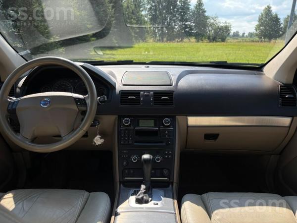 Melns Volvo XC90 2008 Rīga, ar dzinēja tilpumu 2.40 L un nobraukumu 305 tūkst. km par 5000 €, foto 7 vietnē AUTOMOTO.COM.LV