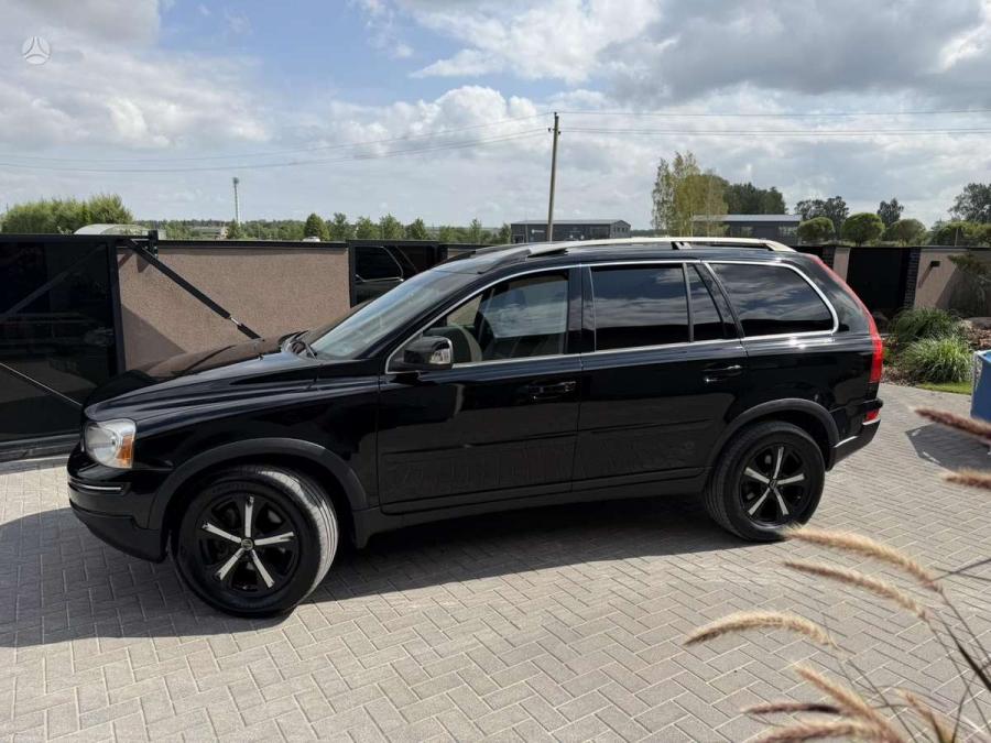 Black Volvo XC90 2008 in Telschi, with an engine capacity of 3.19 L and mileage of 250 thousand km for 3850 €, photo 7 on AUTOMOTO.COM.LV