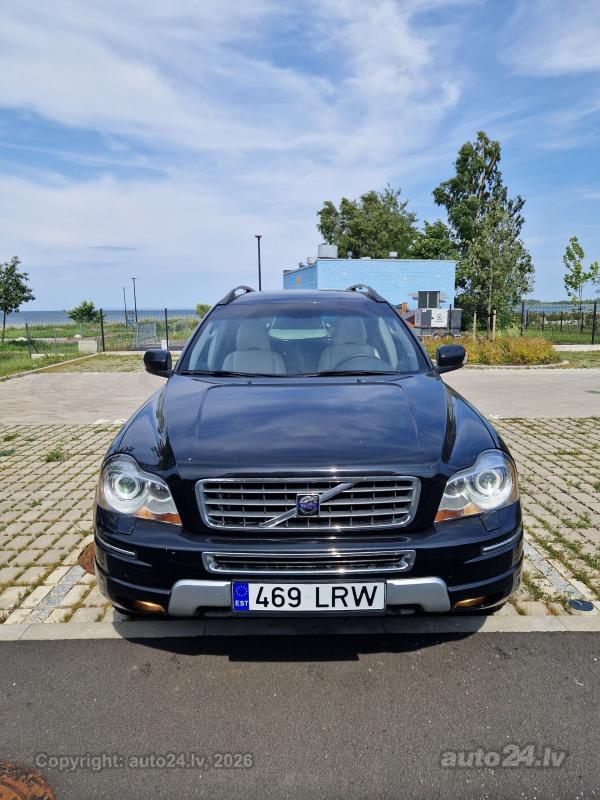Black Volvo XC90 2008 in Tallinn, with an engine capacity of 2.40 L and mileage of 441 thousand km for 5999 €, photo 3 on AUTOMOTO.COM.LV