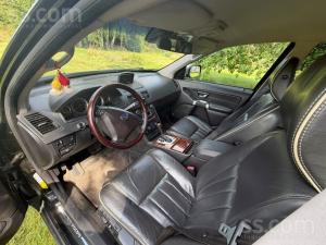 Black Volvo XC90 2008 in Liepaja, with an engine capacity of 2.40 L and mileage of 252 thousand km for 7500 €, photo 4 on AUTOMOTO.COM.LV