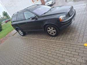 Melns Volvo XC90 2008 Ventspils, ar dzinēja tilpumu 2.40 L un nobraukumu 416 tūkst. km par 4500 €, foto 4 vietnē AUTOMOTO.COM.LV