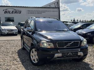 Black Volvo XC90 2008 in Utena, with an engine capacity of 2.40 L and mileage of 290 thousand km for 5590 €, photo  on AUTOMOTO.COM.LV