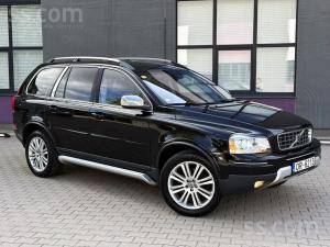 Black Volvo XC90 2008 in Riga, with an engine capacity of 2.40 L and mileage of 296 thousand km for 8500 €, photo 3 on AUTOMOTO.COM.LV