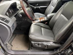 Black Volvo XC90 2008 in Riga, with an engine capacity of 2.40 L and mileage of 296 thousand km for 8500 €, photo 12 on AUTOMOTO.COM.LV