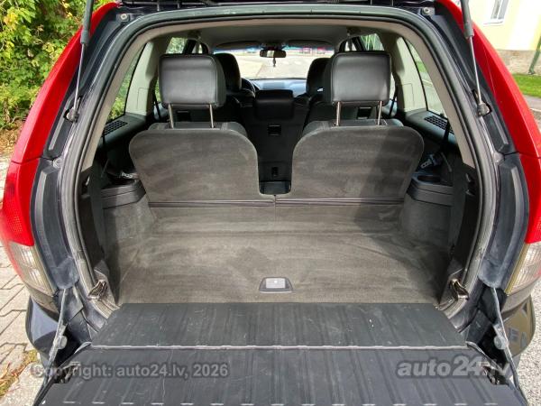 Melns Volvo XC90 2008 Paide, ar dzinēja tilpumu 2.40 L un nobraukumu 417 tūkst. km par 5350 €, foto 4 vietnē AUTOMOTO.COM.LV