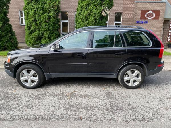 Melns Volvo XC90 2008 Paide, ar dzinēja tilpumu 2.40 L un nobraukumu 417 tūkst. km par 5350 €, foto 6 vietnē AUTOMOTO.COM.LV
