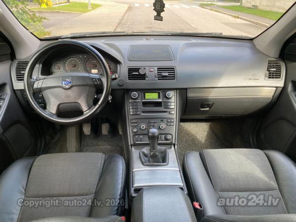 Melns Volvo XC90 2008 Paide, ar dzinēja tilpumu 2.40 L un nobraukumu 417 tūkst. km par 5350 €, foto 8 vietnē AUTOMOTO.COM.LV