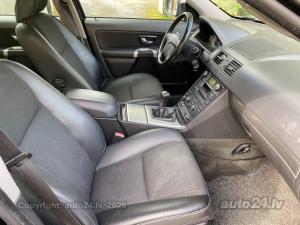 Melns Volvo XC90 2008 Paide, ar dzinēja tilpumu 2.40 L un nobraukumu 417 tūkst. km par 5350 €, foto 11 vietnē AUTOMOTO.COM.LV