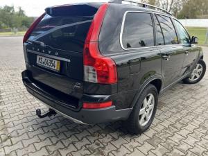 Melns Volvo XC90 2008 Jēkabpils, ar dzinēja tilpumu 2.40 L un nobraukumu 321 tūkst. km par 6950 €, foto 3 vietnē AUTOMOTO.COM.LV