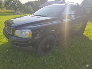 Melns Volvo XC90 2008 Kauņa, ar dzinēja tilpumu 3.19 L un nobraukumu 300 tūkst. km par 4500 €, foto  vietnē AUTOMOTO.COM.LV