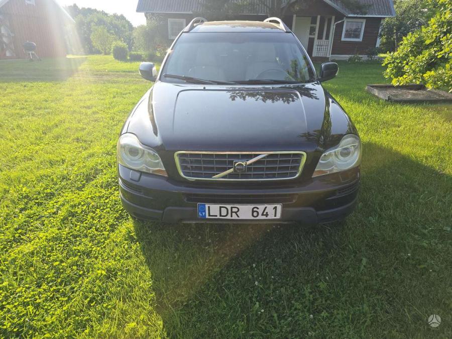 Melns Volvo XC90 2008 Kauņa, ar dzinēja tilpumu 3.19 L un nobraukumu 300 tūkst. km par 4500 €, foto 11 vietnē AUTOMOTO.COM.LV