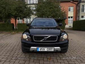 Melns Volvo XC90 2008 Tartu, ar dzinēja tilpumu 2.40 L un nobraukumu 382 tūkst. km par 6800 €, foto 3 vietnē AUTOMOTO.COM.LV