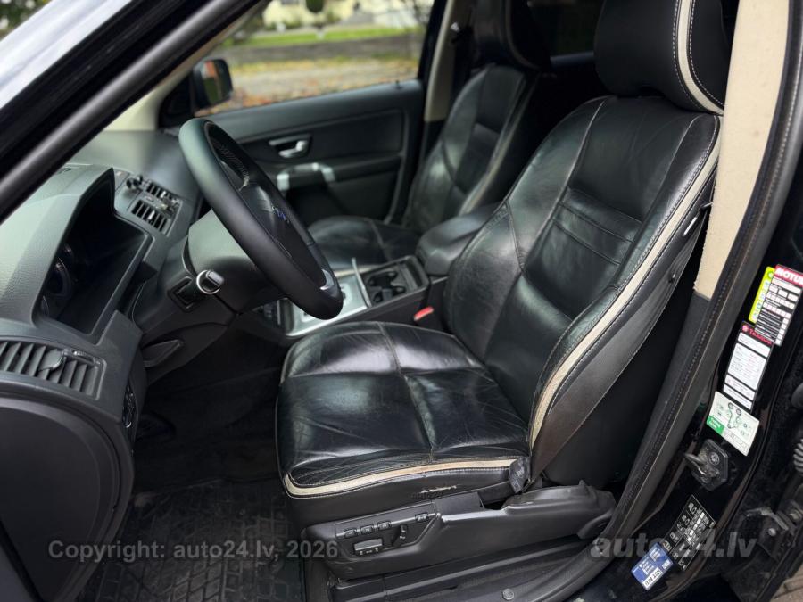 Melns Volvo XC90 2008 Tartu, ar dzinēja tilpumu 2.40 L un nobraukumu 382 tūkst. km par 6800 €, foto 10 vietnē AUTOMOTO.COM.LV