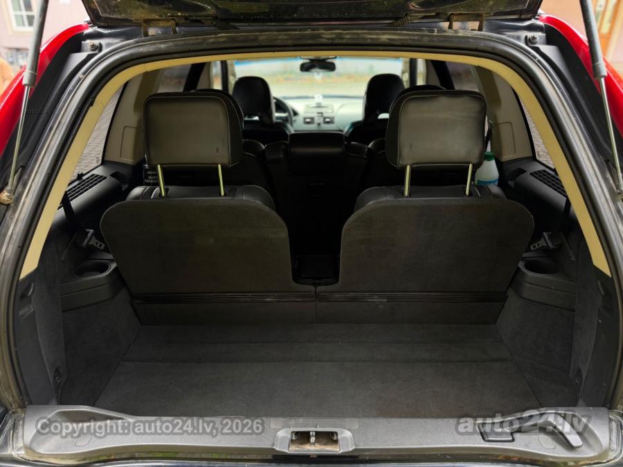 Melns Volvo XC90 2008 Tartu, ar dzinēja tilpumu 2.40 L un nobraukumu 382 tūkst. km par 6800 €, foto 19 vietnē AUTOMOTO.COM.LV