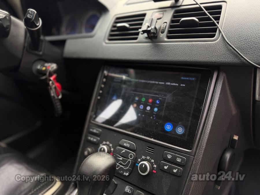 Melns Volvo XC90 2008 Tartu, ar dzinēja tilpumu 2.40 L un nobraukumu 382 tūkst. km par 6800 €, foto 23 vietnē AUTOMOTO.COM.LV