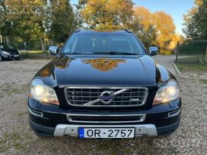 Melns Volvo XC90 2008 Kuldīga, ar dzinēja tilpumu 2.40 L un nobraukumu 333 tūkst. km par 7690 €, foto 9 vietnē AUTOMOTO.COM.LV
