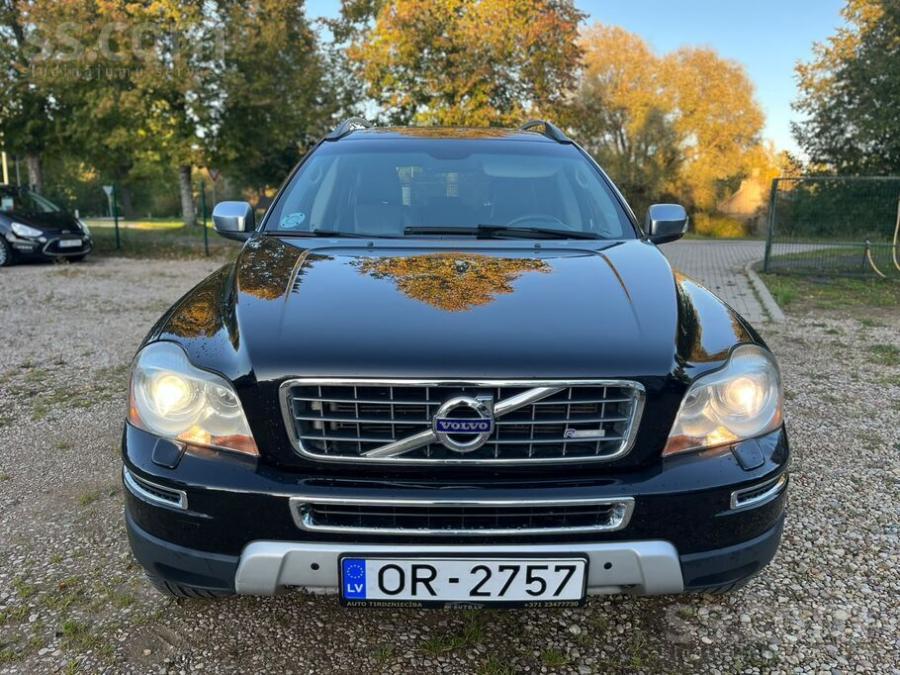 Melns Volvo XC90 2008 Kuldīga, ar dzinēja tilpumu 2.40 L un nobraukumu 333 tūkst. km par 7690 €, foto 9 vietnē AUTOMOTO.COM.LV