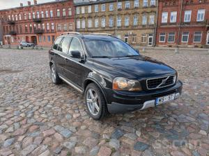 Melns Volvo XC90 2008 Liepāja, ar dzinēja tilpumu 2.40 L un nobraukumu 367 tūkst. km par 3250 €, foto 1 vietnē AUTOMOTO.COM.LV