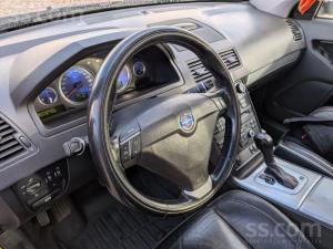 Melns Volvo XC90 2008 Liepāja, ar dzinēja tilpumu 2.40 L un nobraukumu 367 tūkst. km par 3250 €, foto 11 vietnē AUTOMOTO.COM.LV