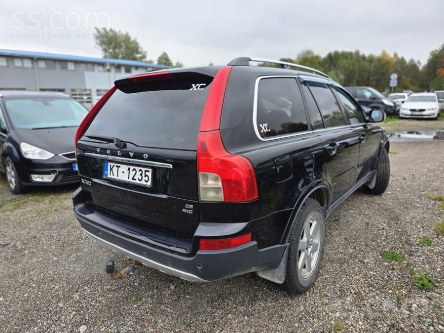 Melns Volvo XC90 2008 Rīga, ar dzinēja tilpumu 2.40 L un nobraukumu 0 tūkst. km par 3200 €, foto 4 vietnē AUTOMOTO.COM.LV