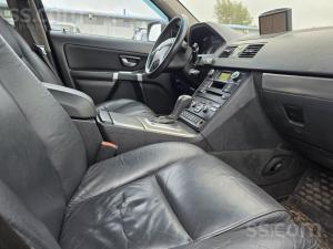 Melns Volvo XC90 2008 Rīga, ar dzinēja tilpumu 2.40 L un nobraukumu 0 tūkst. km par 3200 €, foto 12 vietnē AUTOMOTO.COM.LV