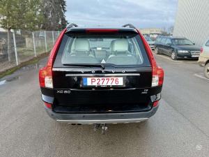 Black Volvo XC90 2009 in Ukmerge, with an engine capacity of 2.40 L and mileage of 310 thousand km for 4850 €, photo 3 on AUTOMOTO.COM.LV