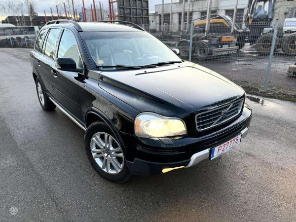 Melns Volvo XC90 2009 Ukmergė, ar dzinēja tilpumu 2.40 L un nobraukumu 310 tūkst. km par 4850 €, foto 8 vietnē AUTOMOTO.COM.LV
