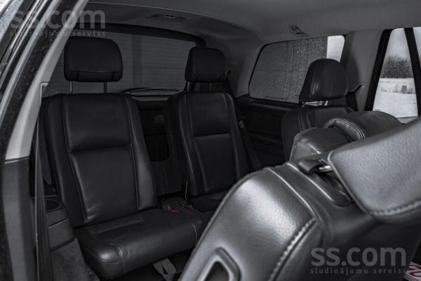 Black Volvo XC90 2009 in Riga, with an engine capacity of 2.40 L and mileage of 0 thousand km for 7500 €, photo 10 on AUTOMOTO.COM.LV