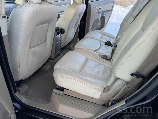Melns Volvo XC90 2009 Rēzekne, ar dzinēja tilpumu 2.40 L un nobraukumu 0 tūkst. km par 5950 €, foto 10 vietnē AUTOMOTO.COM.LV