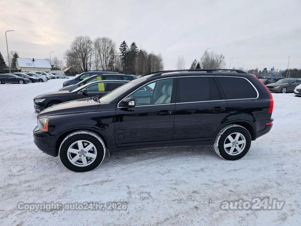 Black Volvo XC90 2009 in Tartu, with an engine capacity of 2.40 L and mileage of 244 thousand km for 7390 €, photo 3 on AUTOMOTO.COM.LV