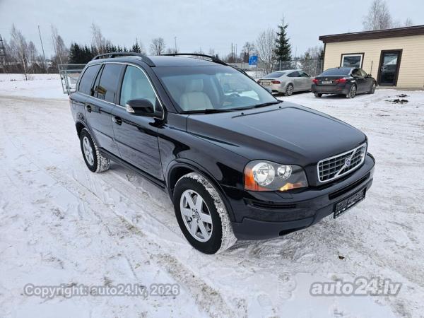 Black Volvo XC90 2009 in Tartu, with an engine capacity of 2.40 L and mileage of 244 thousand km for 7390 €, photo 7 on AUTOMOTO.COM.LV