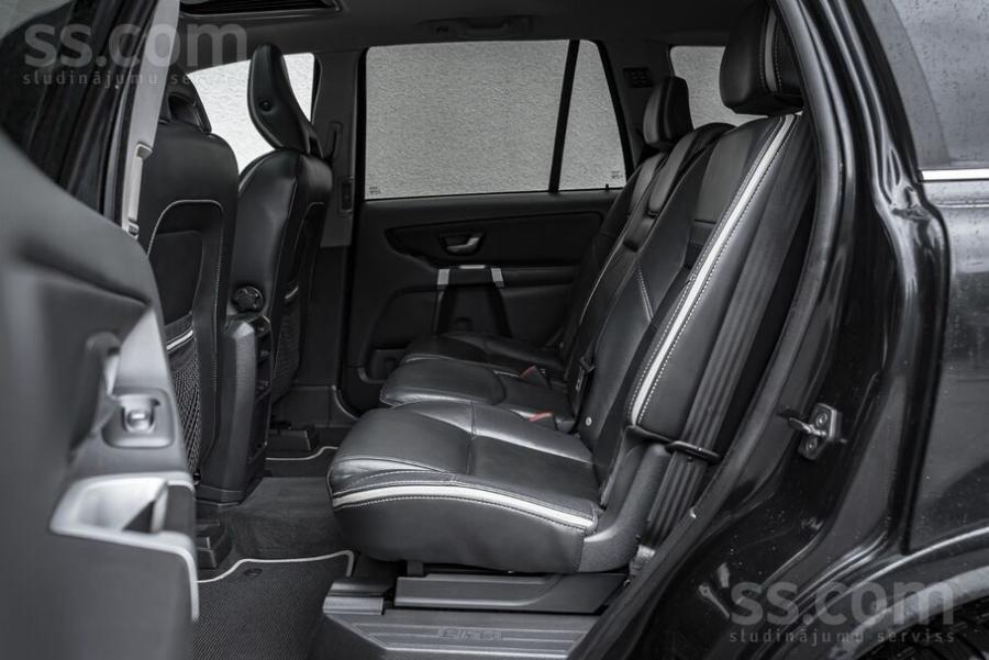 Melns Volvo XC90 2009 Rīga, ar dzinēja tilpumu 2.40 L un nobraukumu 274 tūkst. km par 6995 €, foto 12 vietnē AUTOMOTO.COM.LV
