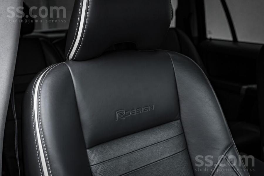 Melns Volvo XC90 2009 Rīga, ar dzinēja tilpumu 2.40 L un nobraukumu 274 tūkst. km par 6995 €, foto 14 vietnē AUTOMOTO.COM.LV